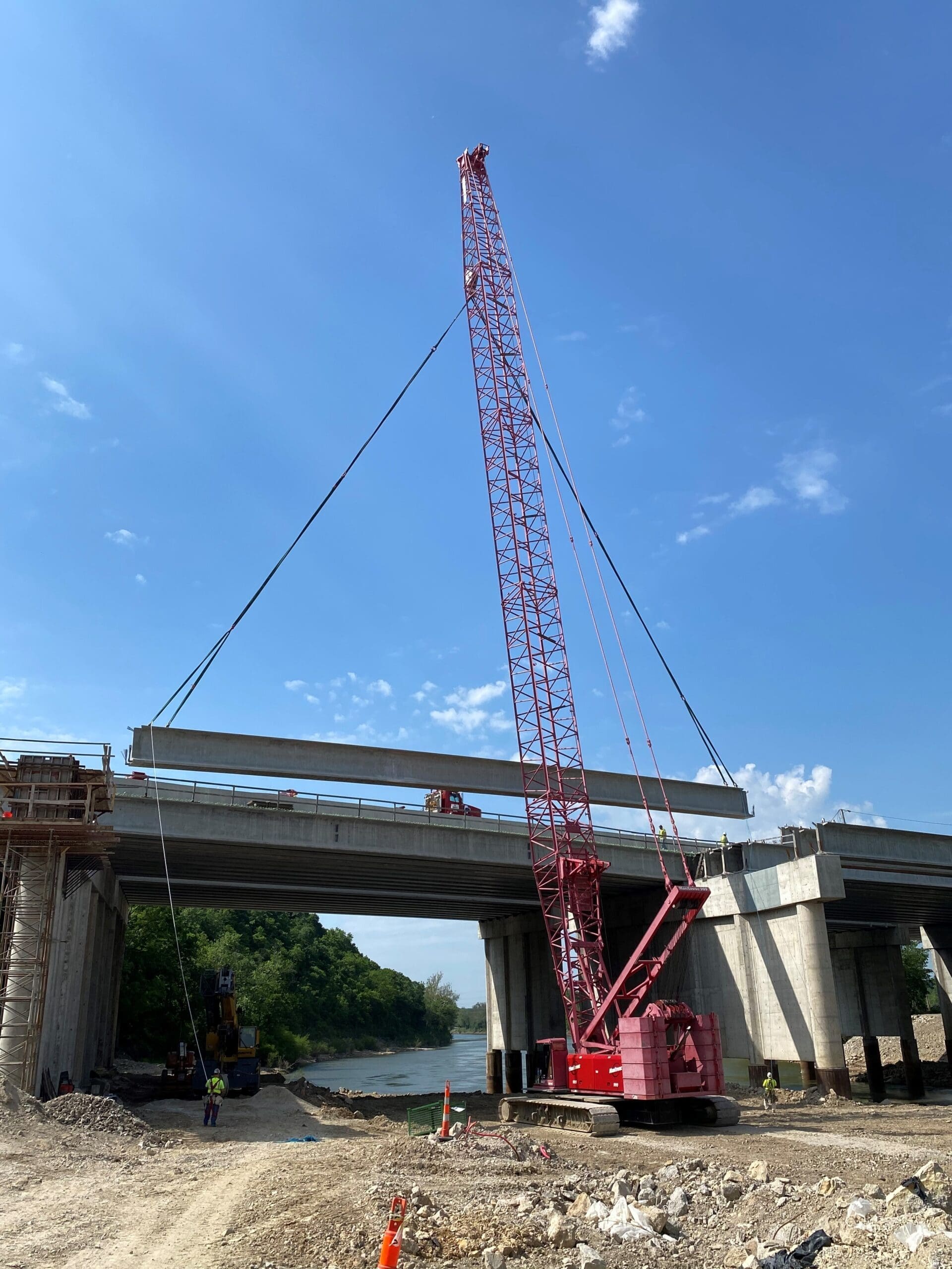 I-44 Bridges over Meramec River- KCI ConstructionKCI Construction