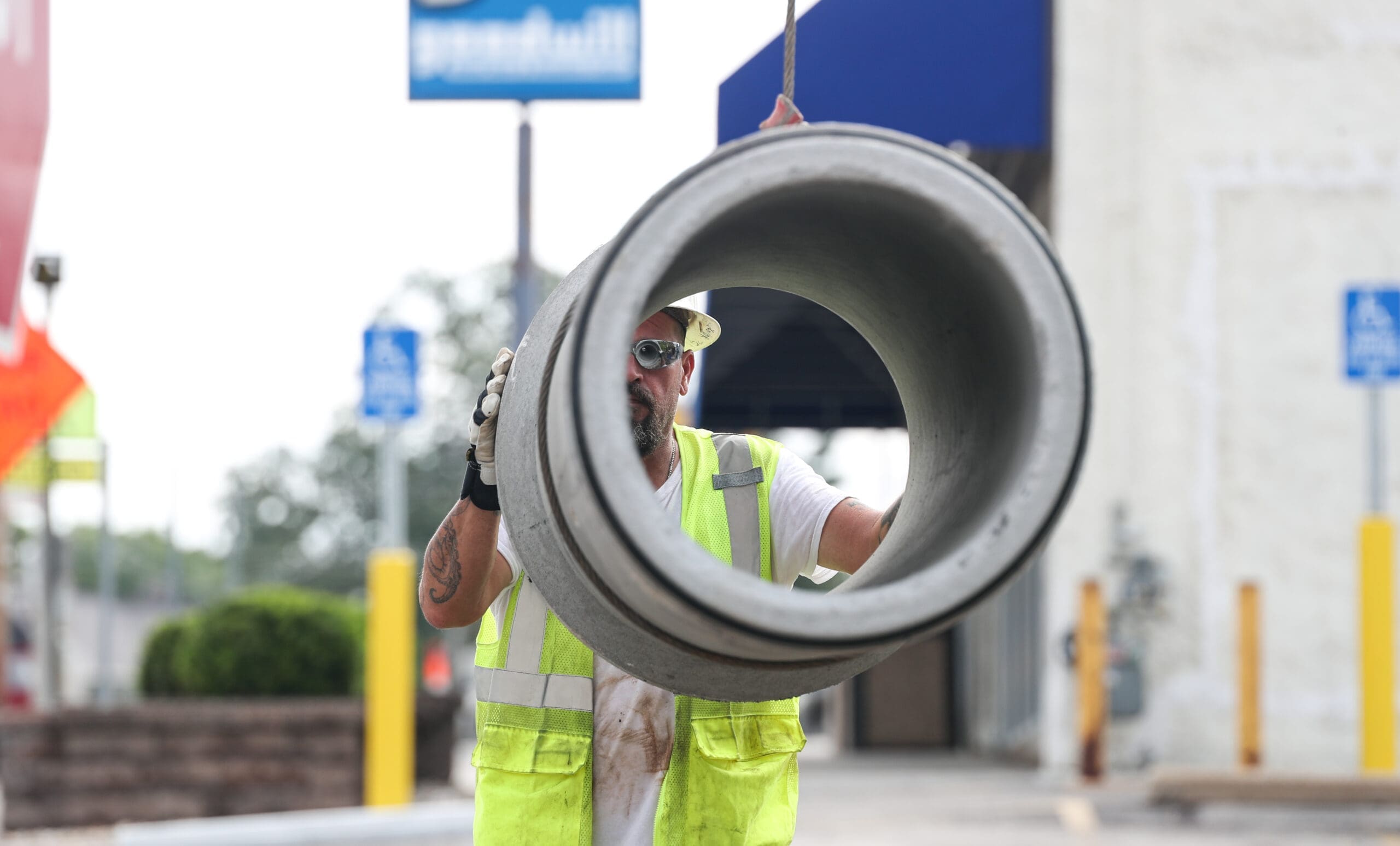 Manchester Road Utility Relocations- KCI ConstructionKCI Construction